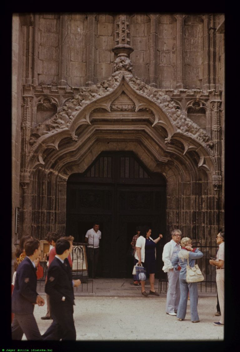 Fekete templom torony főbejárata II., Brassó – DiaTéka.hu